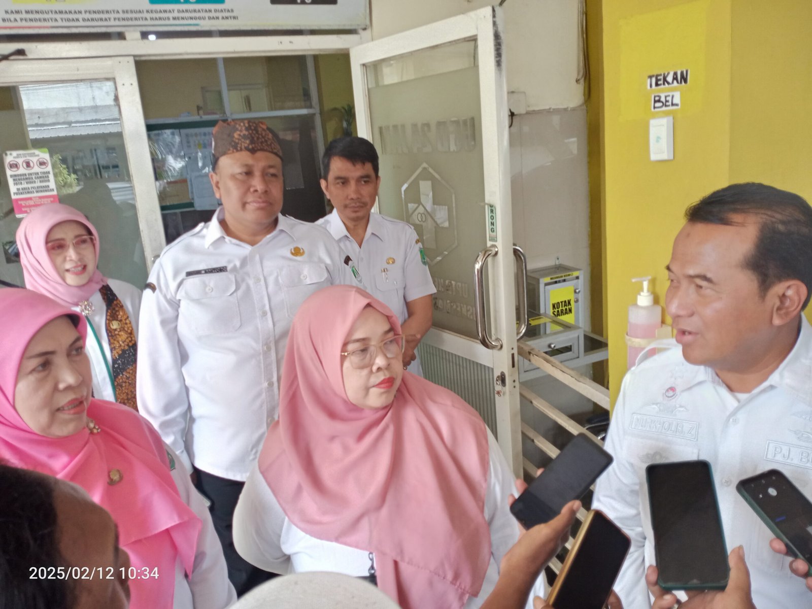 Pj Bupati Bersama Kadis Kesehatan Ajak Masyarakat Manfaatkan Program ...